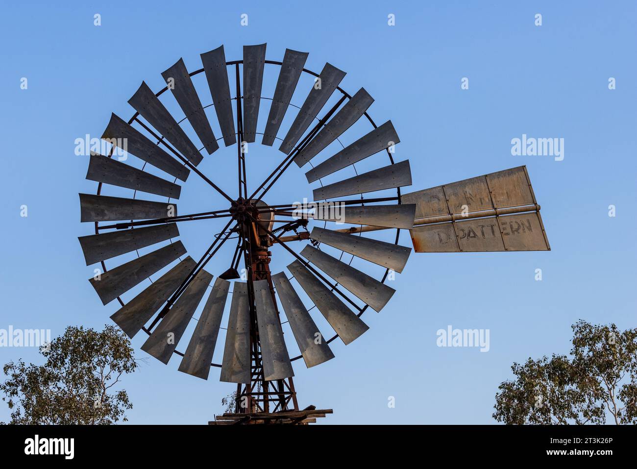 Australian windmill in outback hi-res stock photography and images - Alamy
