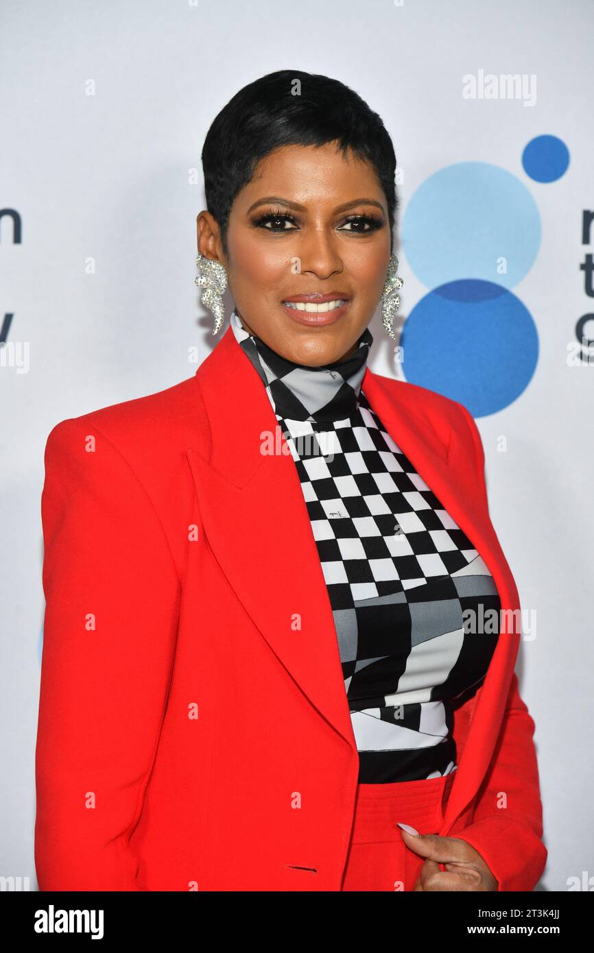 Tamron hall gala hi-res stock photography and images - Alamy