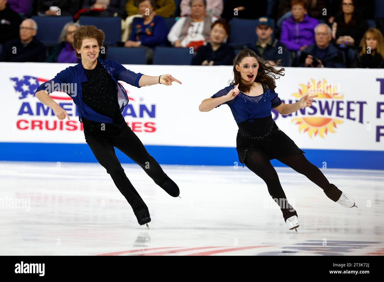 Oona Brown, right, and Gage Brown, left, of the United States, compete ...