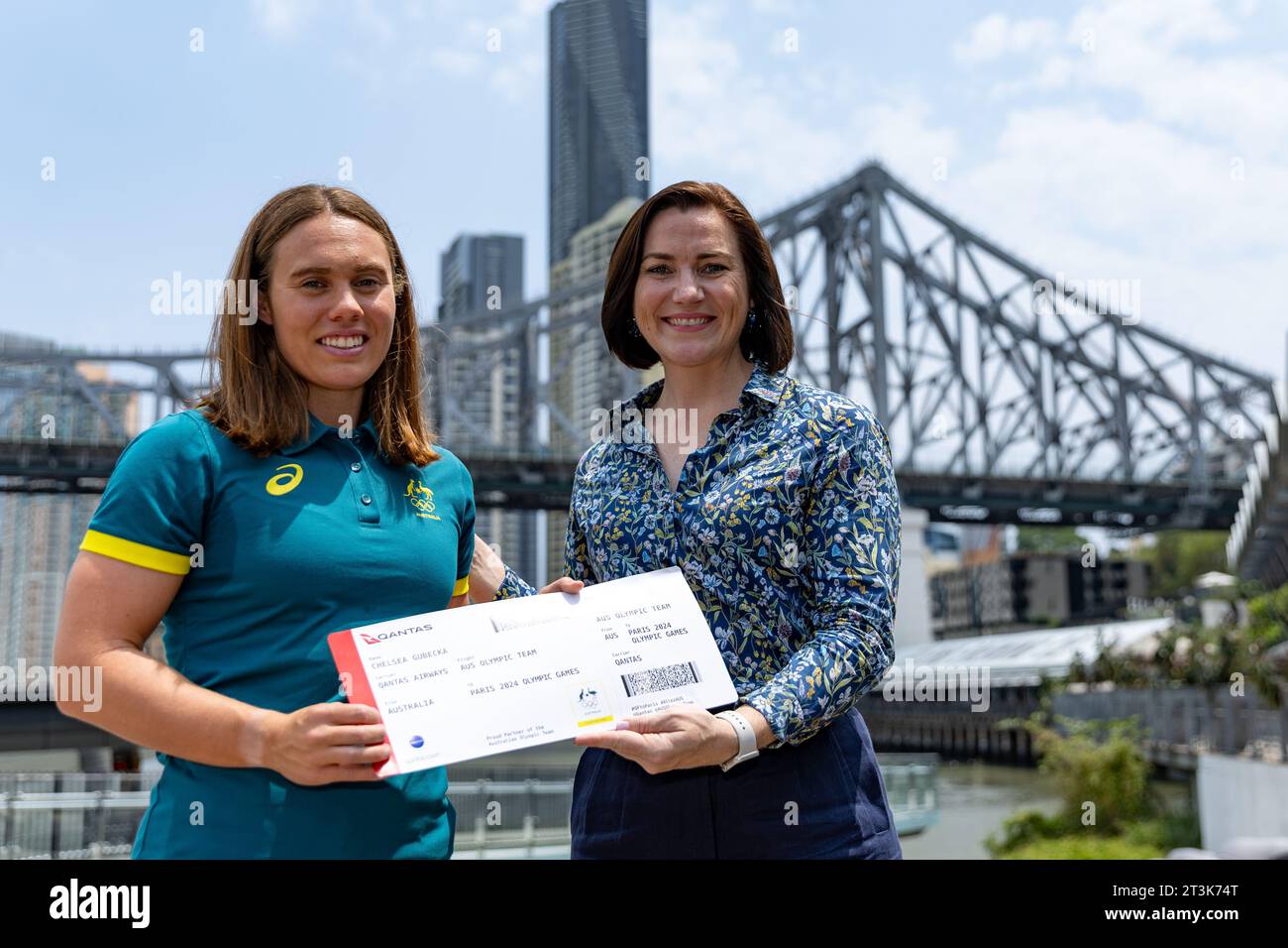 Brisbane, Australia. 26th Oct, 2023. Marathon swimmer﻿ Chelsea Gubecka ...