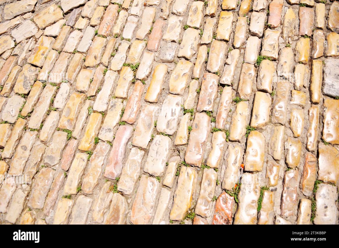 Smooth paving stone road hi-res stock photography and images - Alamy