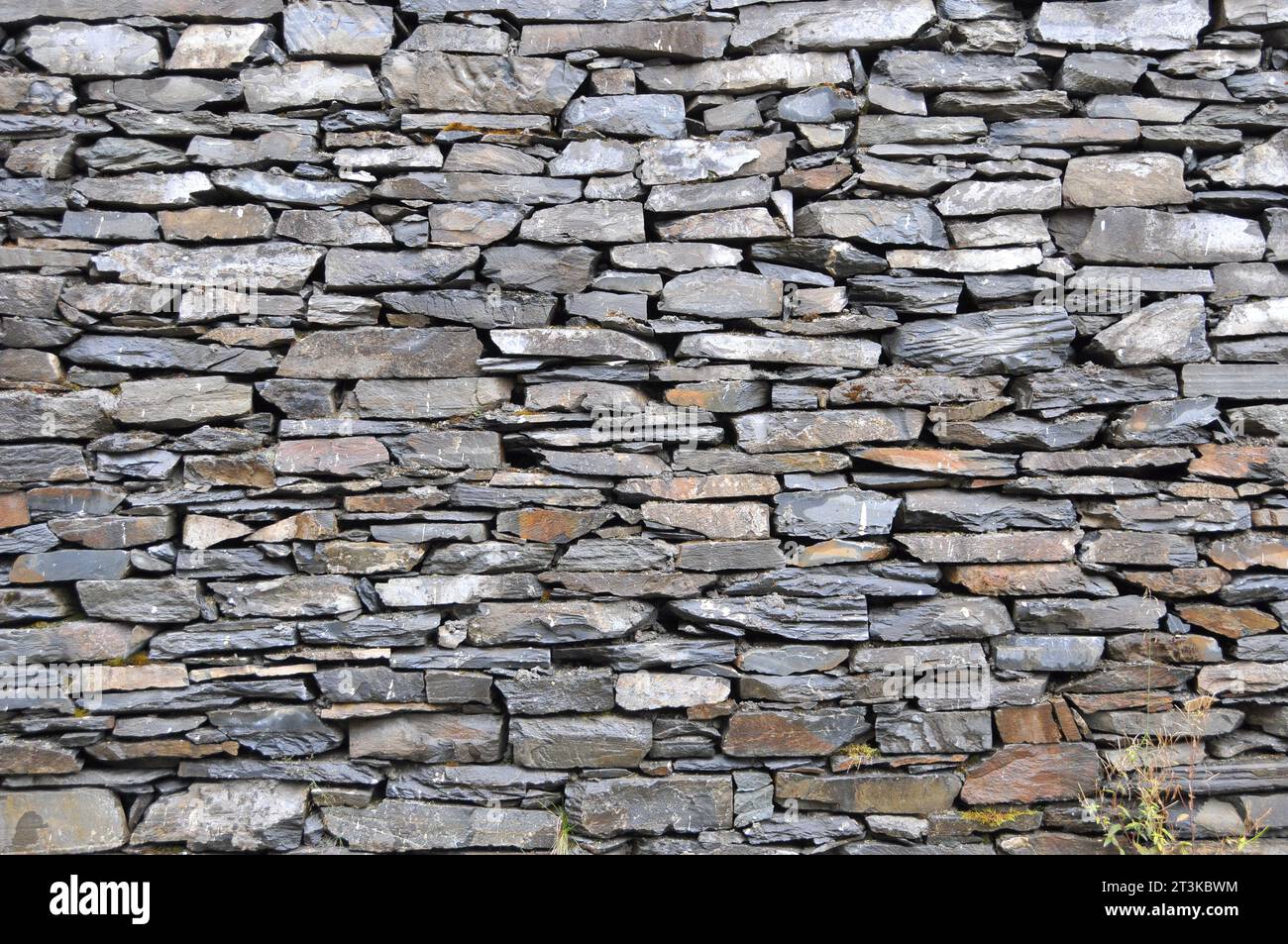 photo of wall made of stone Stock Photo - Alamy