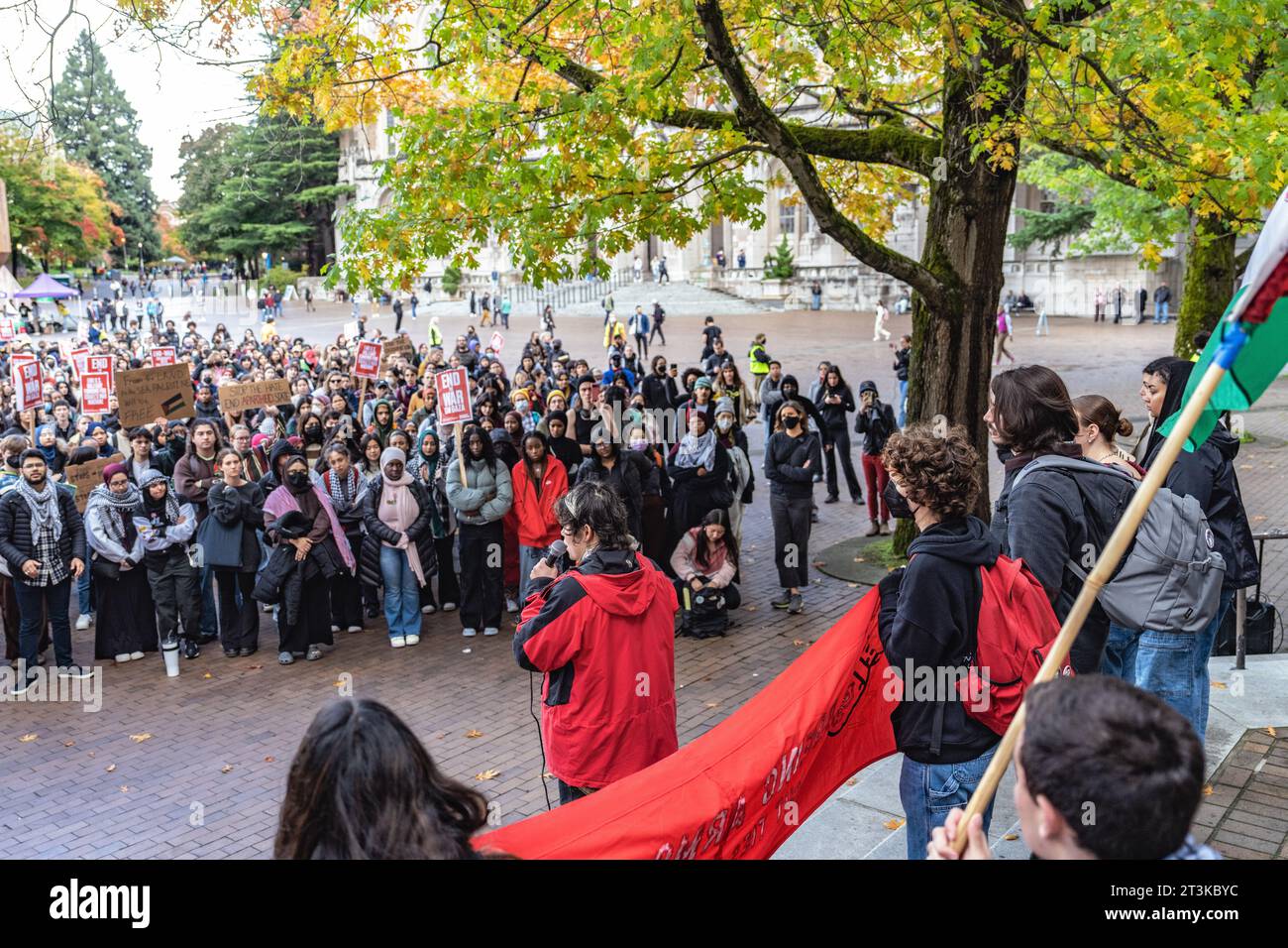 Uw super hi-res stock photography and images - Alamy