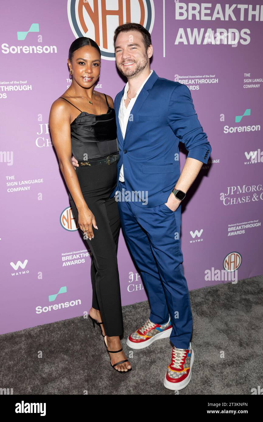 Los Angeles, USA. 25th Oct, 2023. Britt Stewart and Daniel Durrant ...