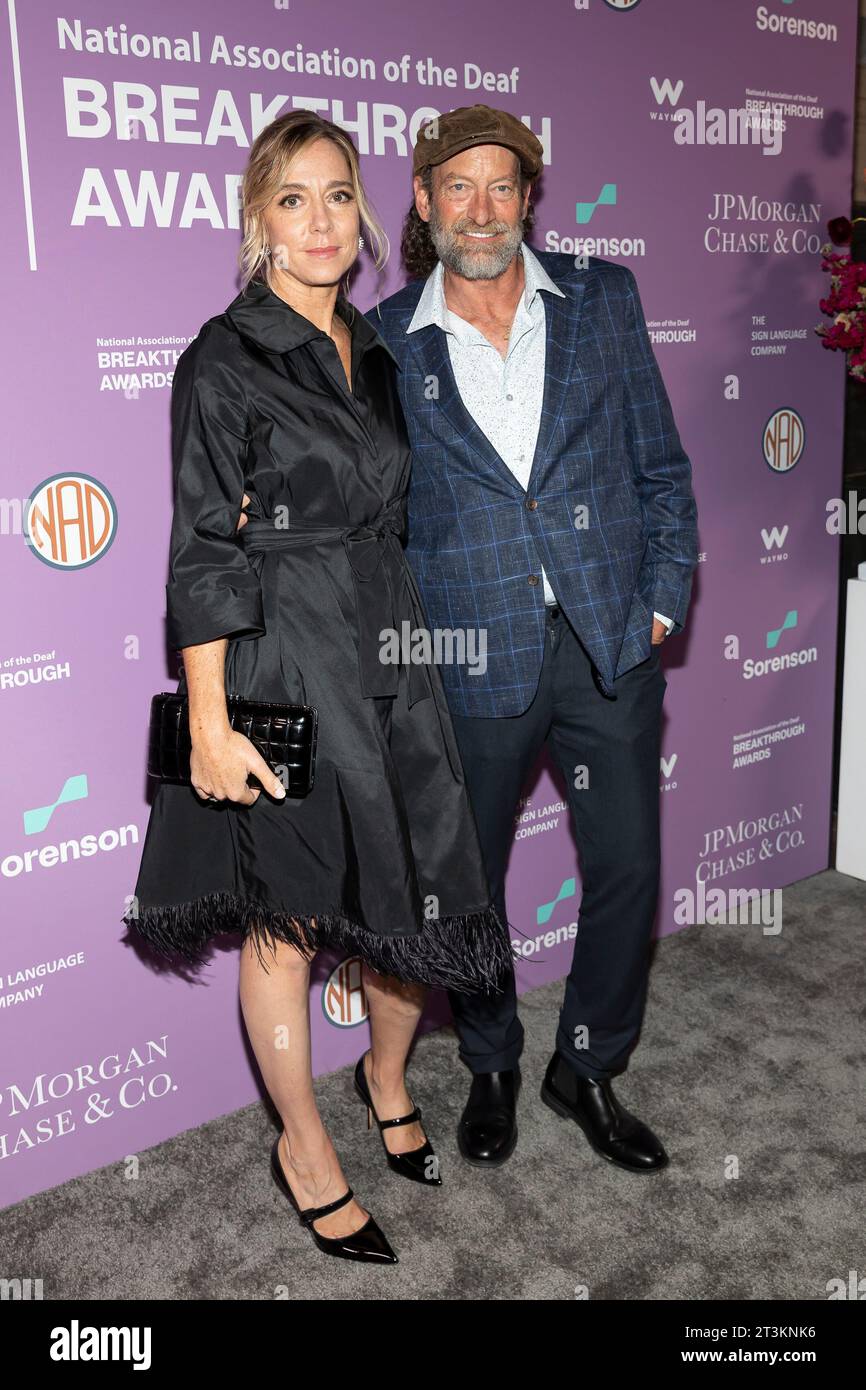 Los Angeles, USA. 25th Oct, 2023. Sian Heder and Troy Kotsur attend the ...