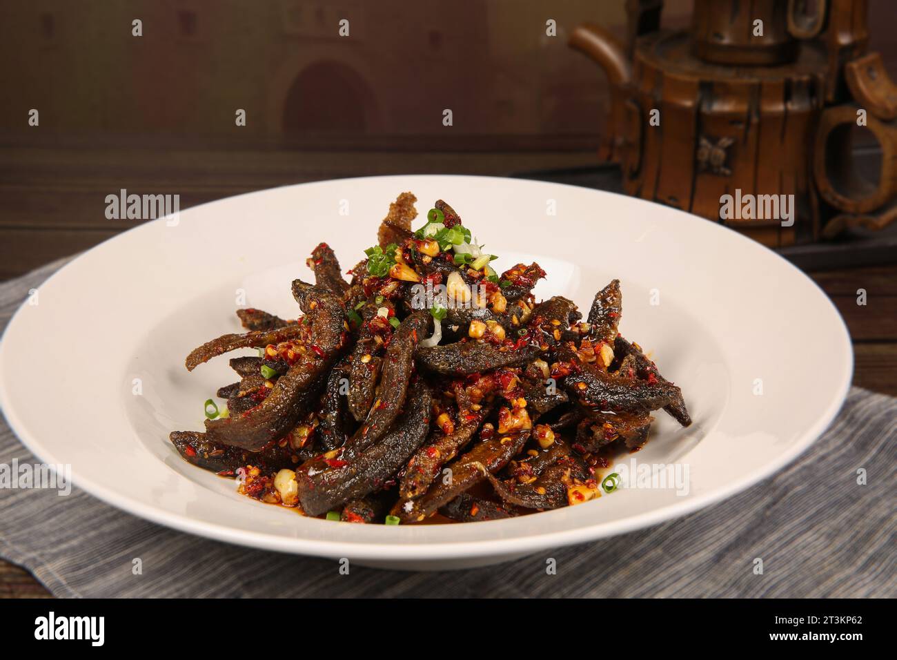 stir fried (Sautéed) Pond loach （Dojo nabe， dojo loach）with Tea Oil ...