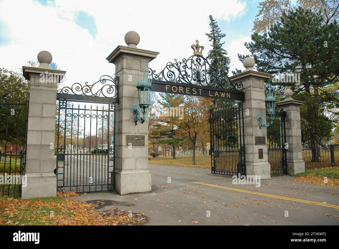 The Forest Lawn, Cemetery in Buffalo, New York Stock Photo - Alamy