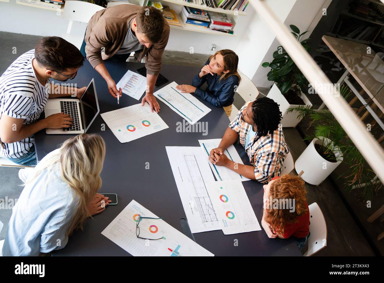 Collaborative process of multicultural skilled people during ...
