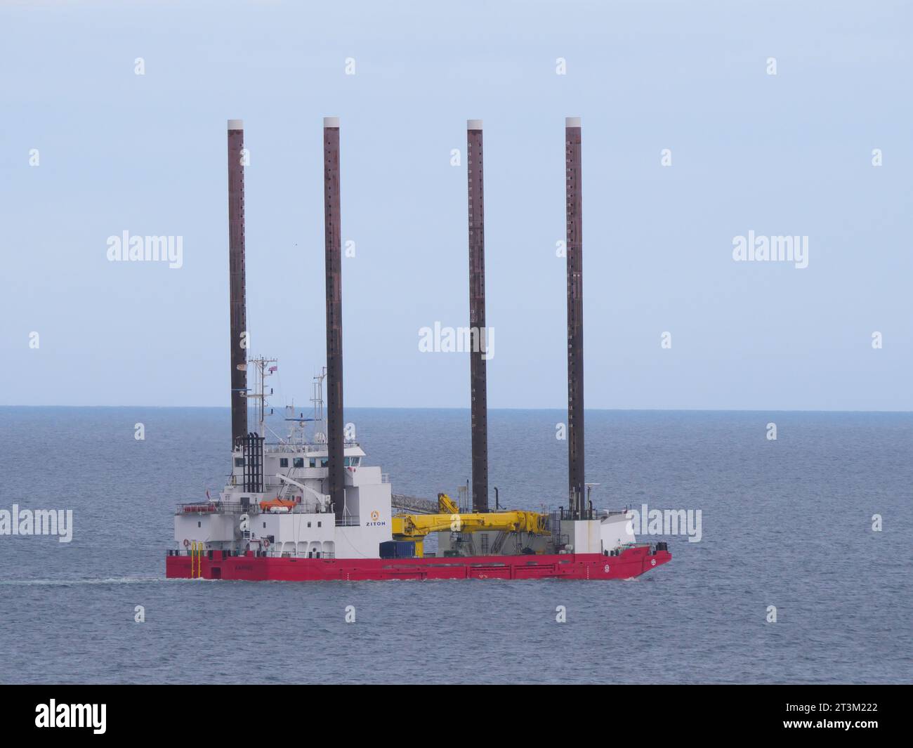 Ziton wind a wind turbine installation ship with hydraulic lift ...