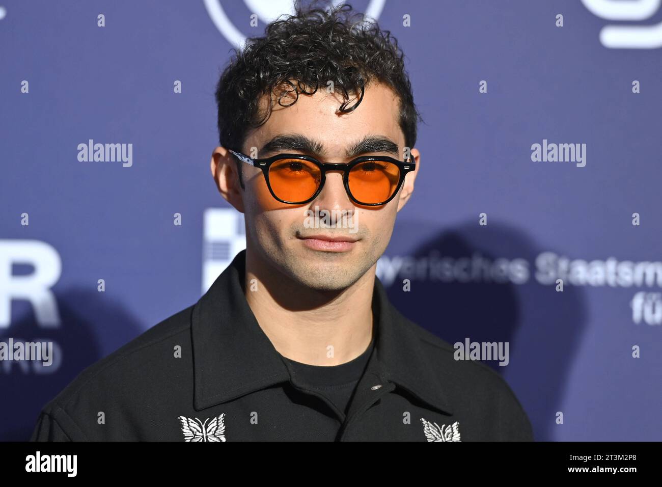 Zoran Pingel Schauspieler, Einzelbild, angeschnittenes Einzelmotiv ...