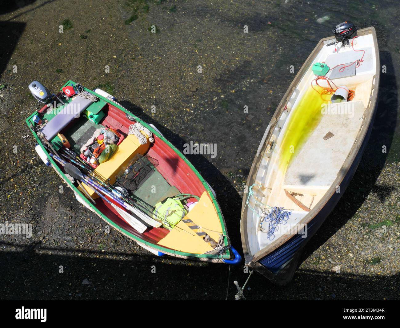 Rowing boat from above hi-res stock photography and images - Alamy