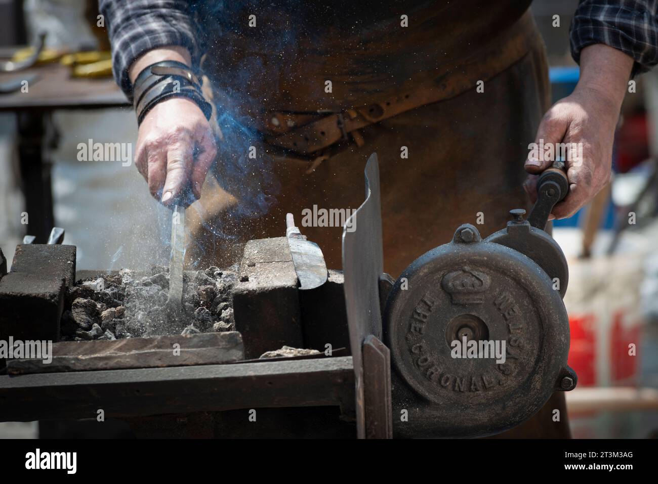 The craft of forging hi-res stock photography and images - Alamy