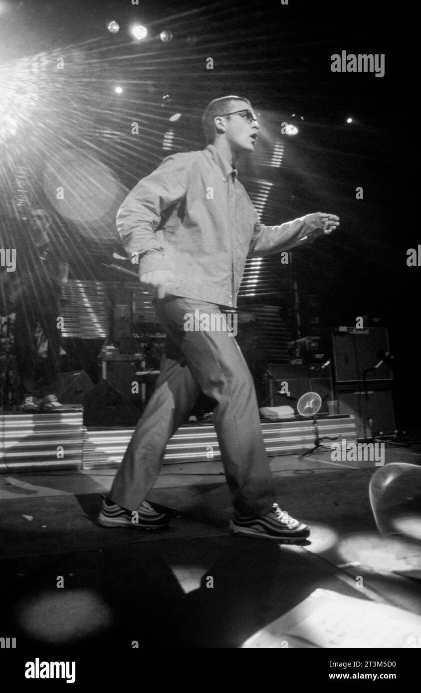 ROBBIE WILLIAMS, SINGER, FIRST TOUR, 1997: Robbie Williams playing live ...