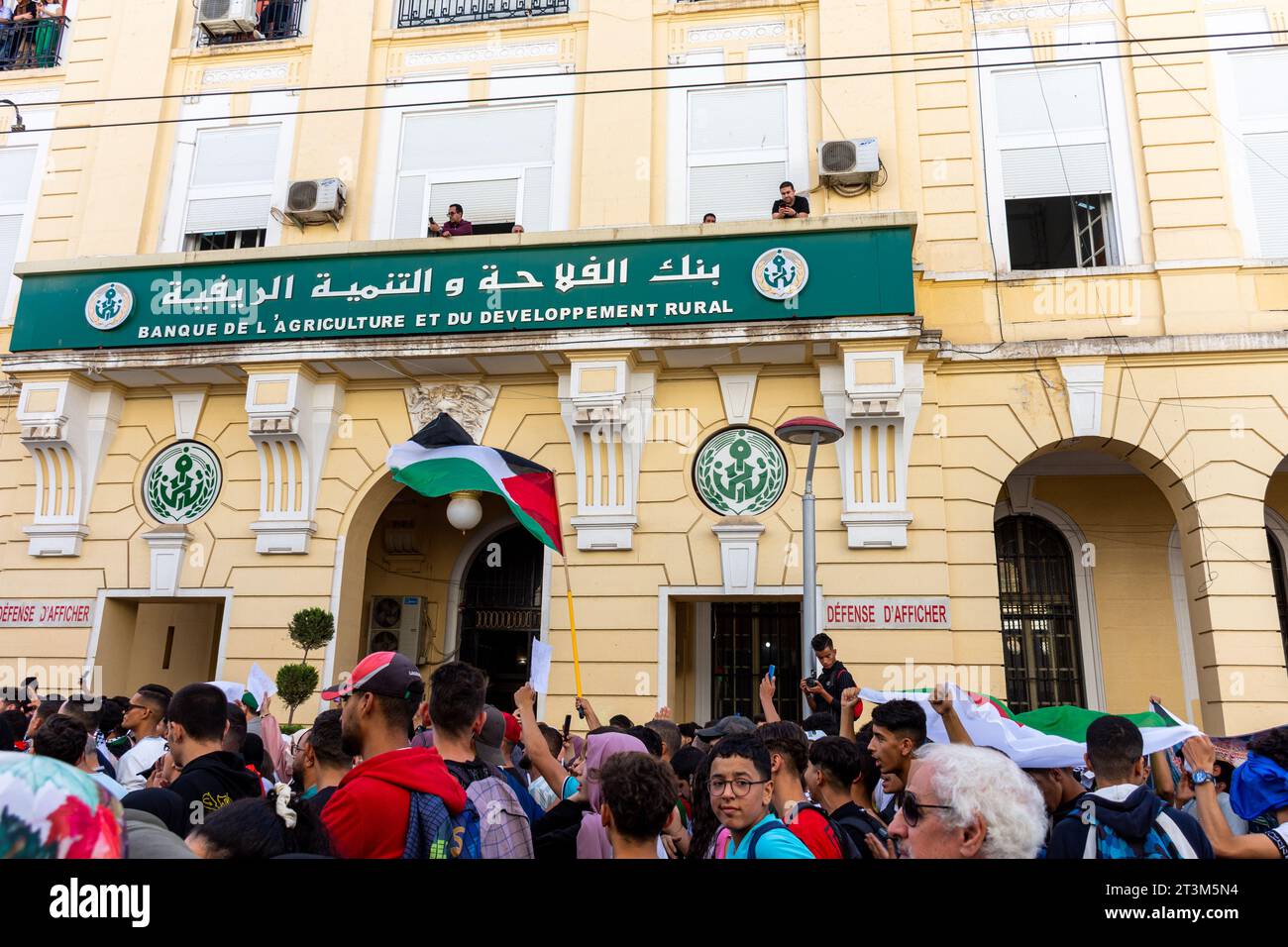 A crowd of protesters in Setif City in solidarity with Palestinians ...