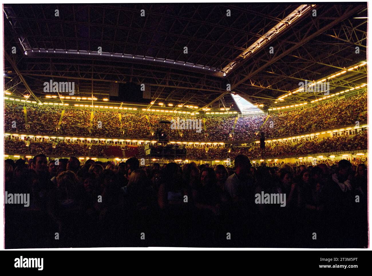 Music gig crowd Cut Out Stock Images & Pictures - Alamy