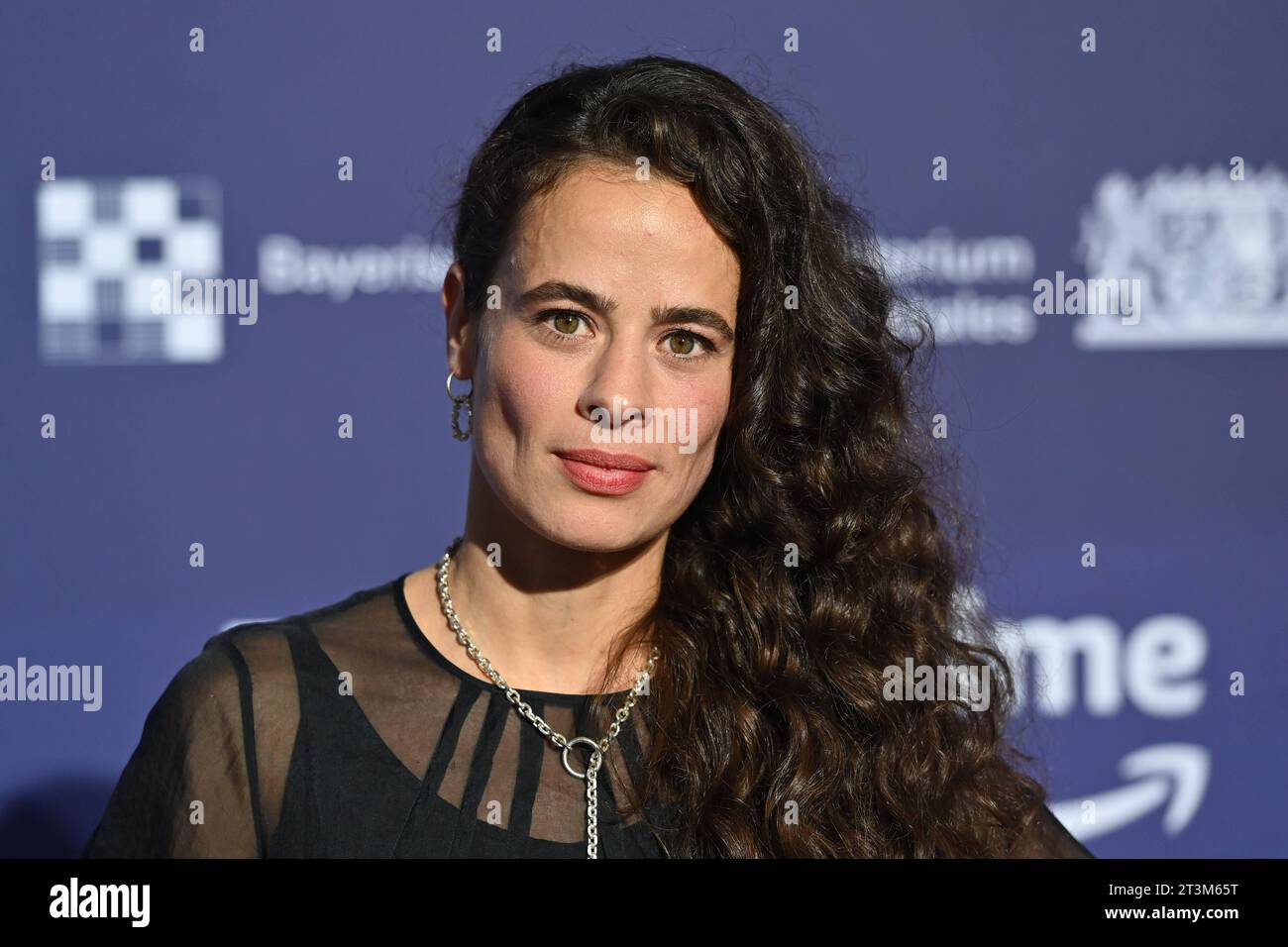 Maya HADDAD Schauspielerin, Einzelbild, angeschnittenes Einzelmotiv ...