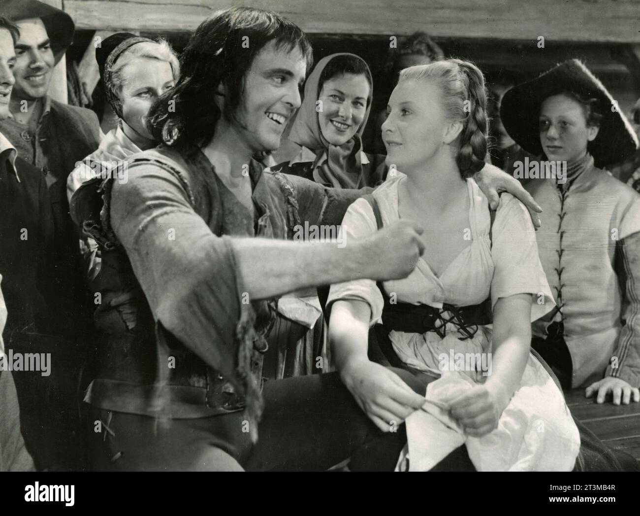 Danish actor Hans Kurt and actress Grethe Thordahl in the movie Røverne ...
