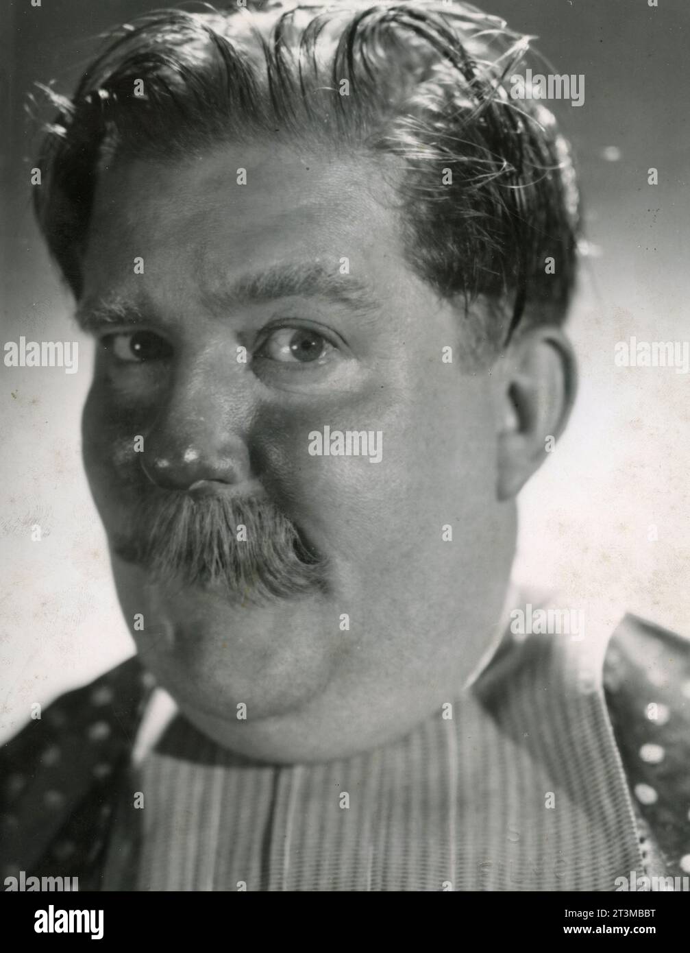 Danish actor Ib Schønberg in the movie Elly Petersen, Denmark 1944 ...