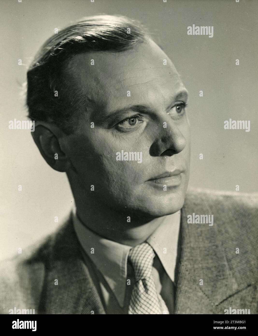 Danish stage and film actor Gunnar Lauring, Denmark 1940s Stock Photo ...