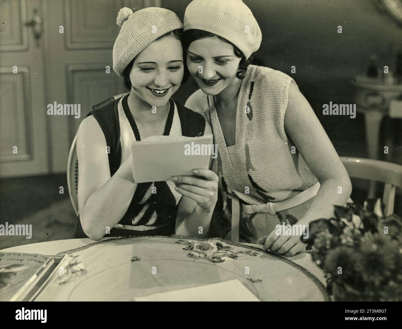 Pas paa pigerne hi-res stock photography and images - Alamy