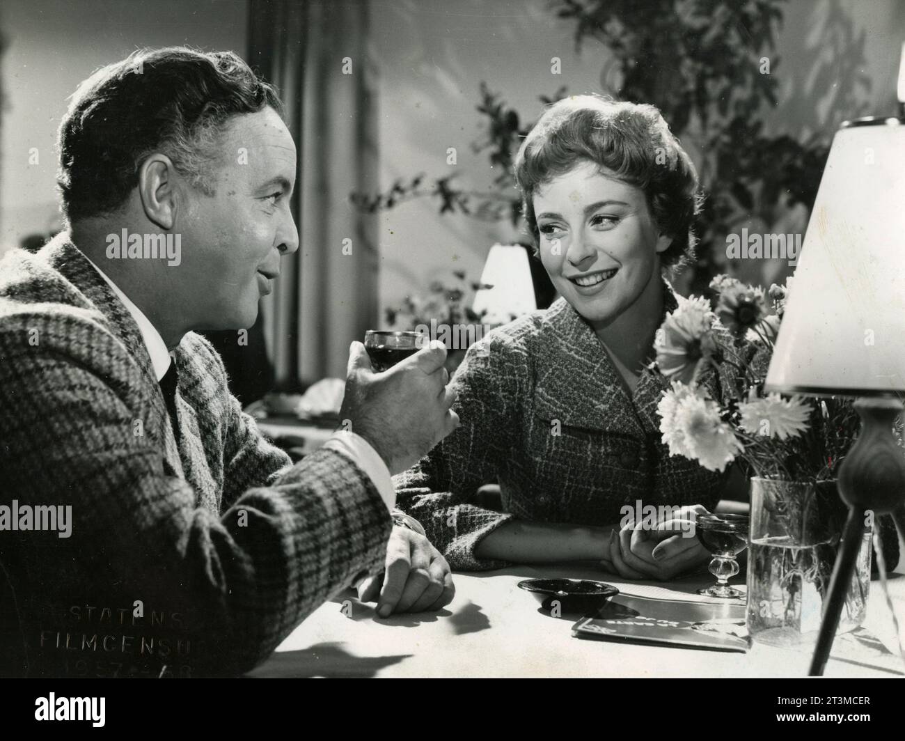 Danish actress Helle Virkner and actor Hans Kurt in the movie Amor i ...