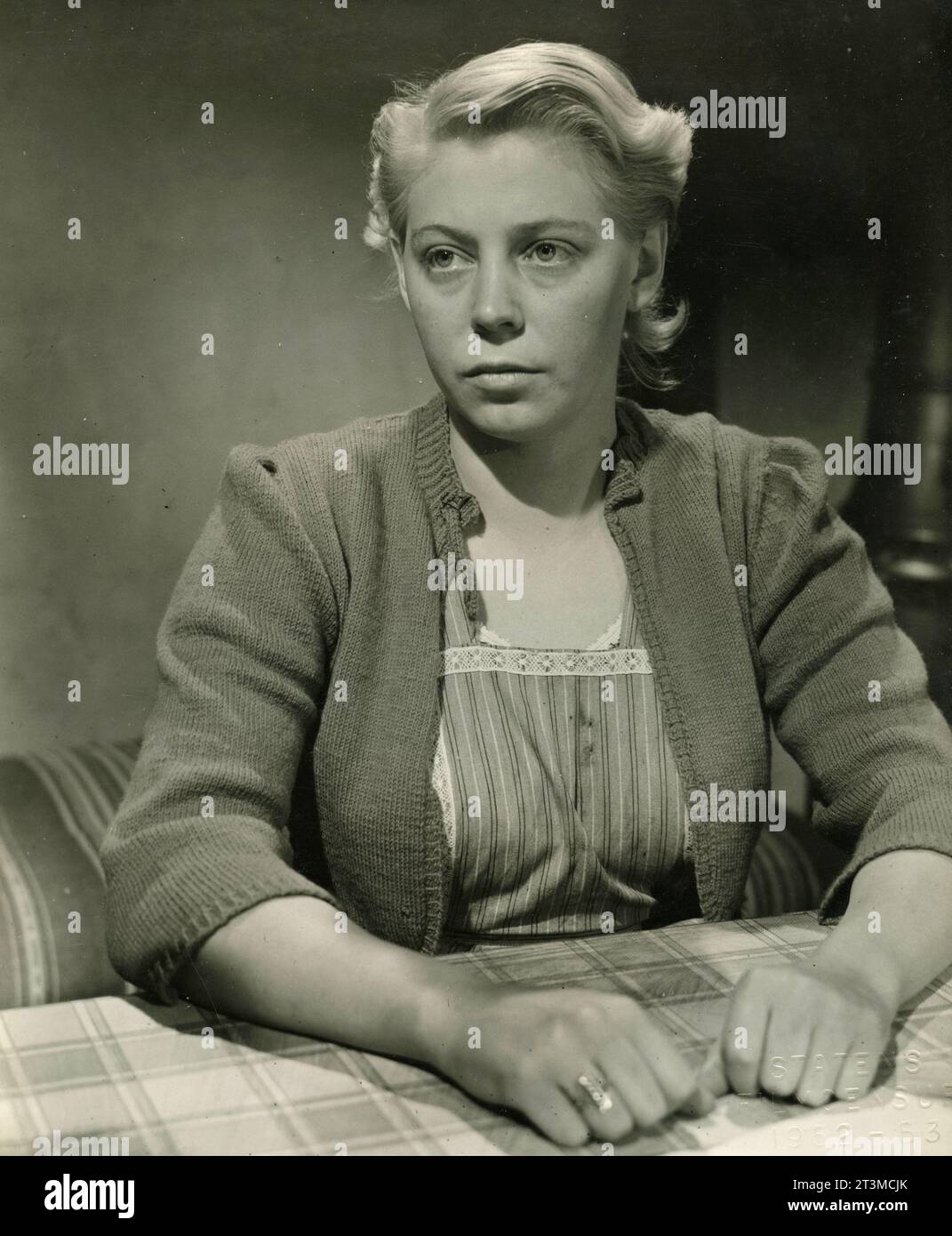 Danish actress Irene Hansen in the movie Ta' Pelle med!, Denmark 1952 ...