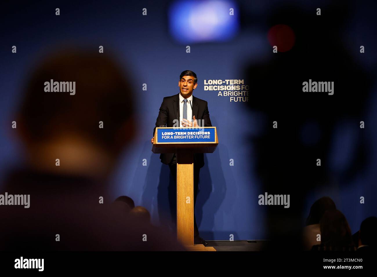 Prime Minister Rishi Sunak delivers a speech setting out how he will ...