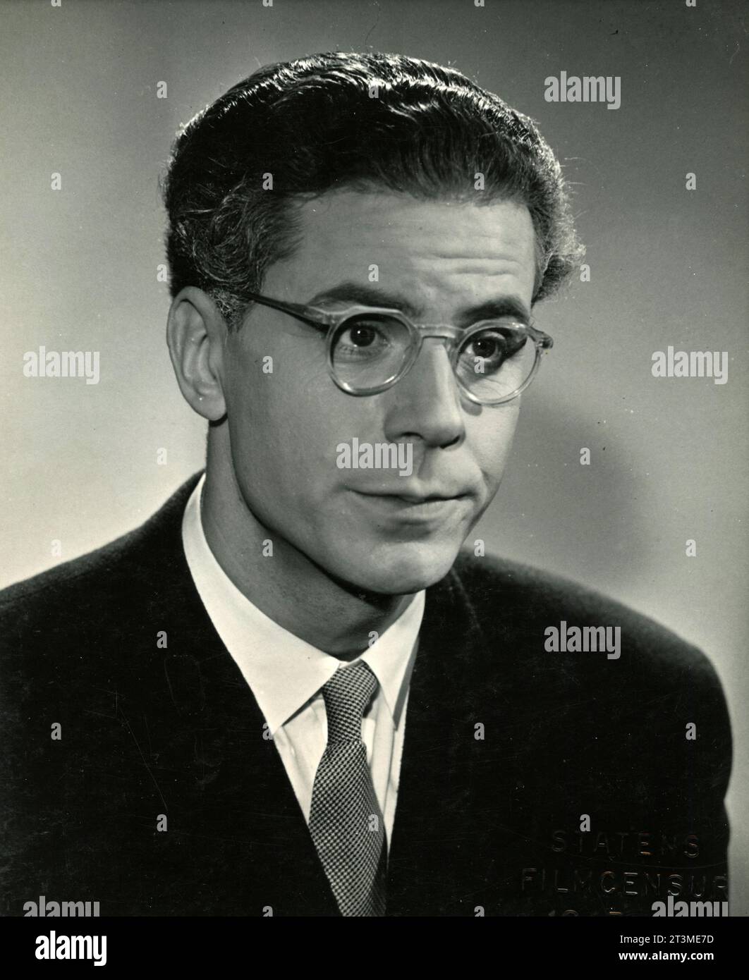 Danish actor Ebbe Rode in the movie Som du vil ha' mig, Denmark 1943 ...