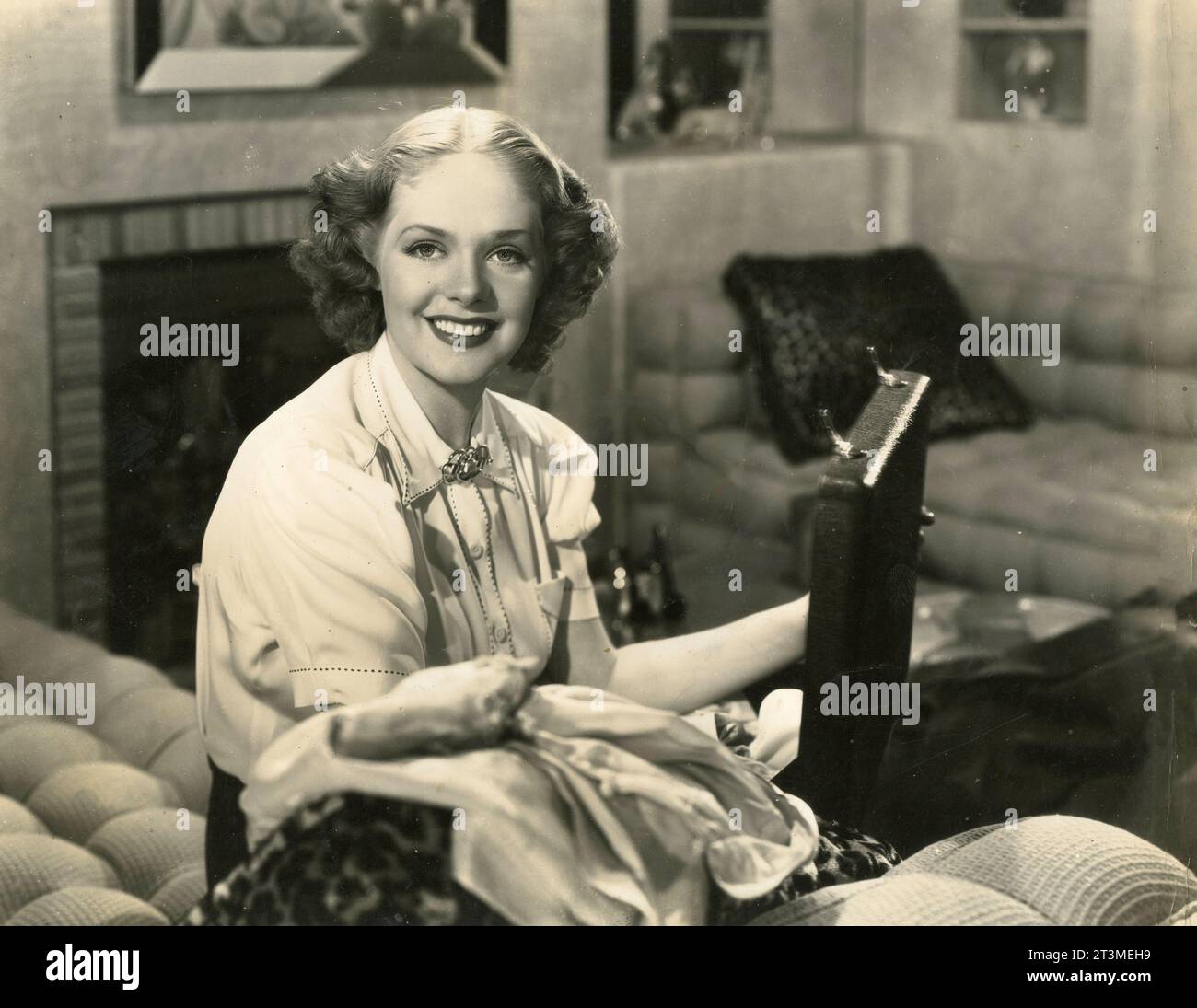 Alice faye hi-res stock photography and images - Alamy