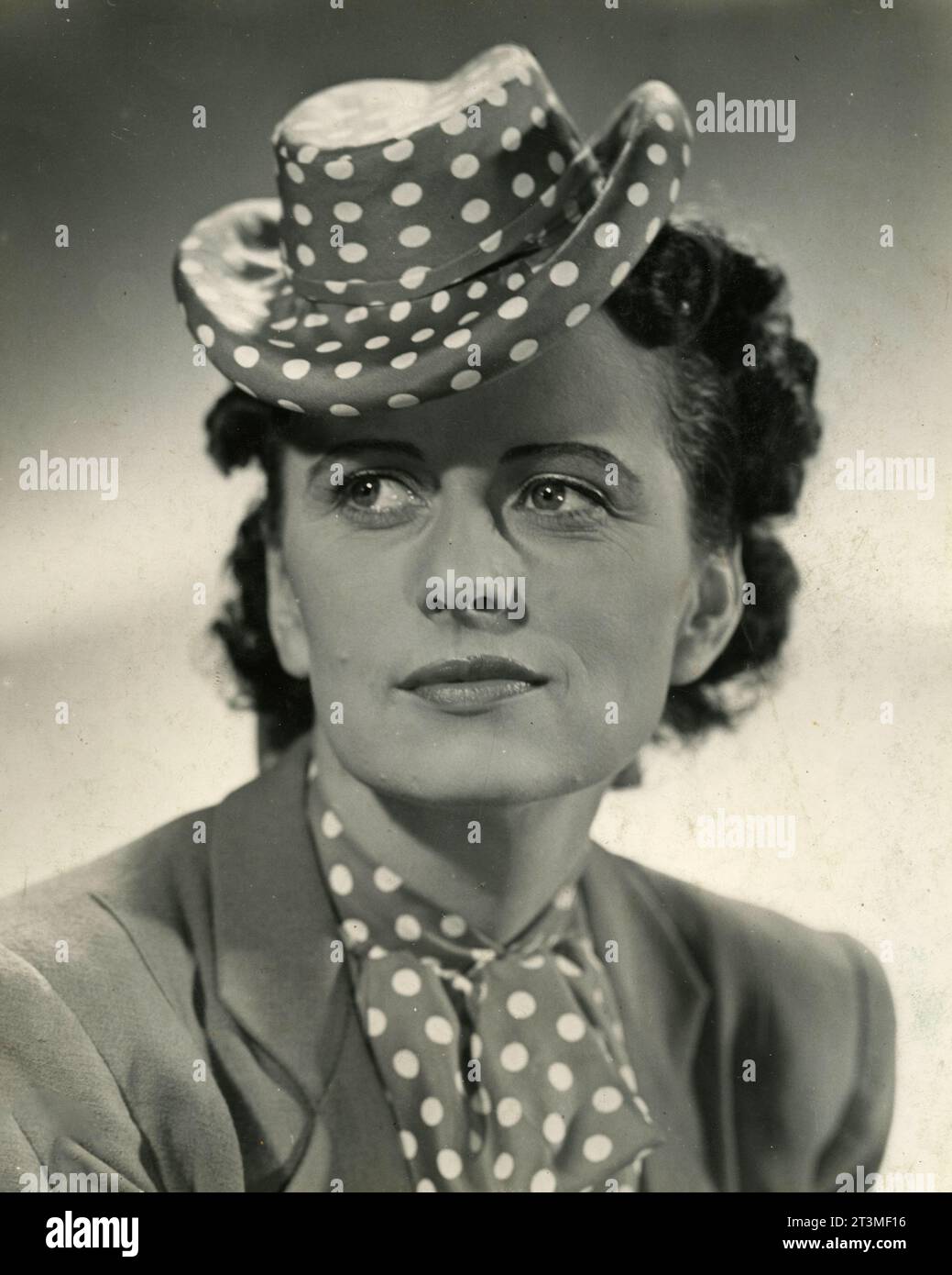 Beatrice bonnesen hi-res stock photography and images - Alamy