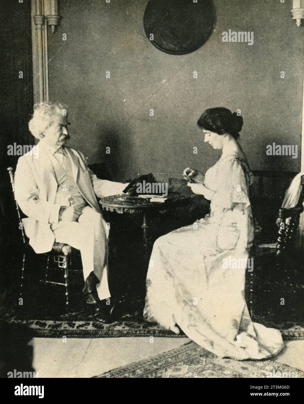 New york mark twain hi-res stock photography and images - Alamy
