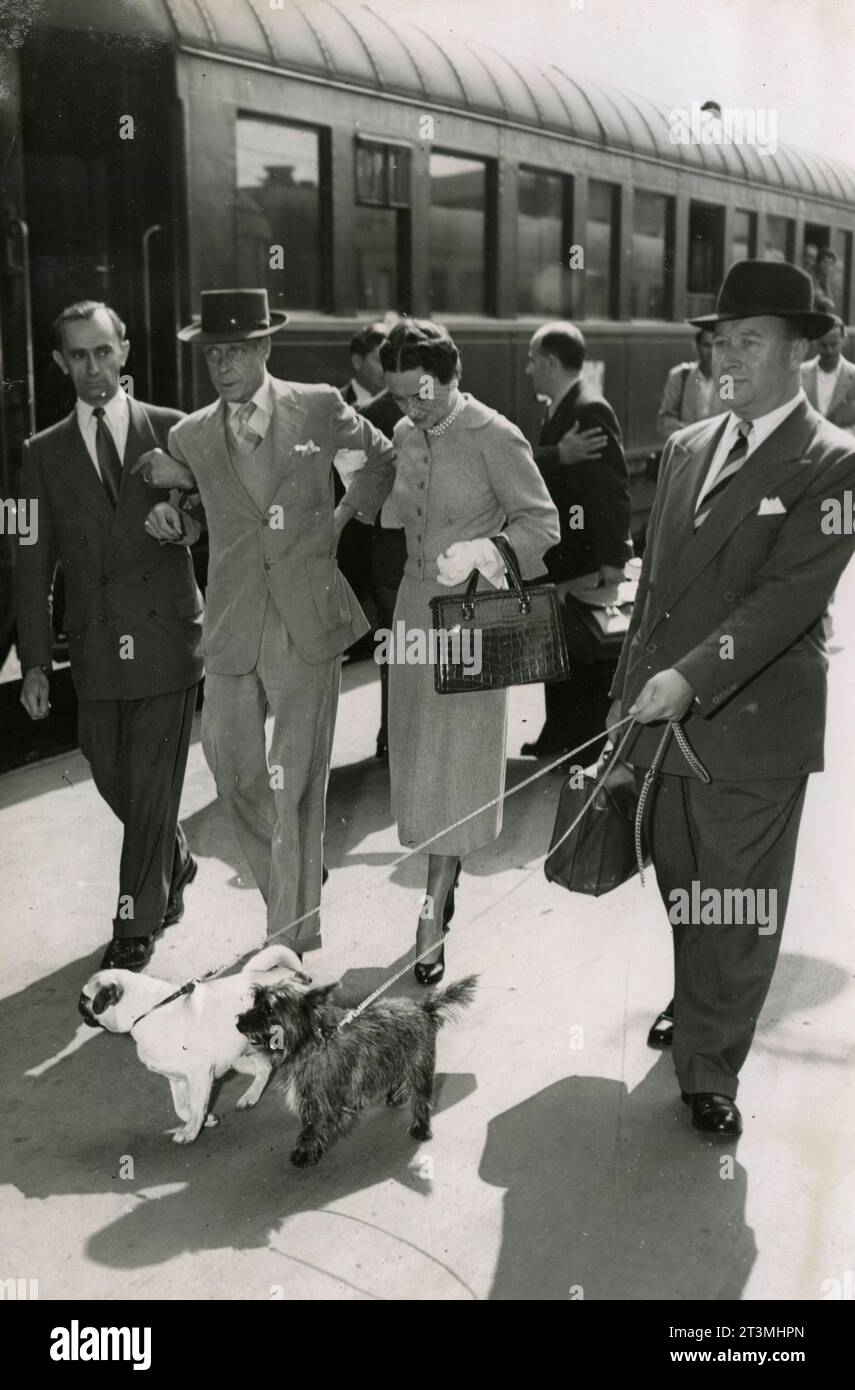 The Duke of Windsor, former UK king Edward VIII, with his wife ...