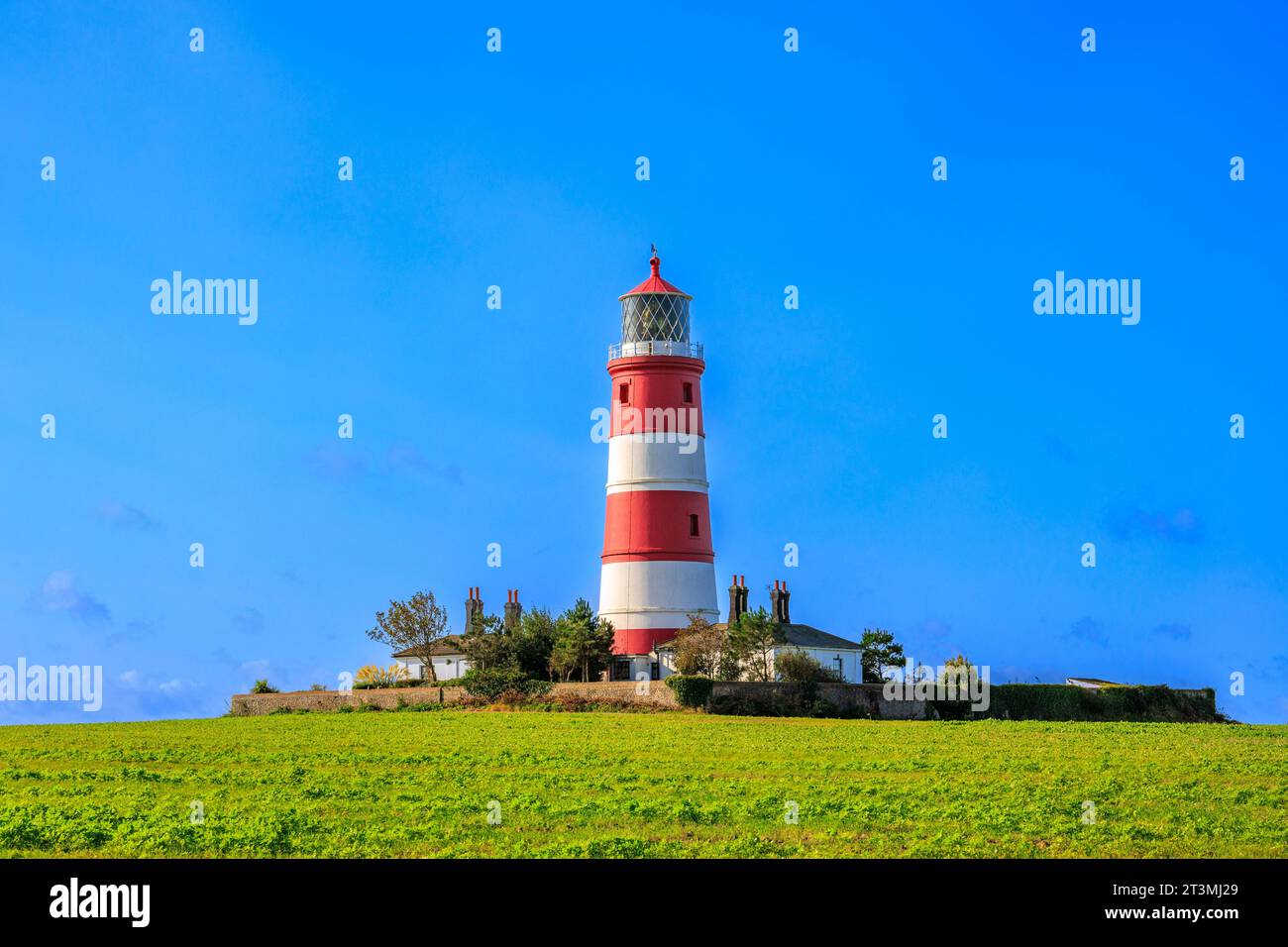 Happisburgh lighthouse, Norfolk is a local landmark, the oldest working ...