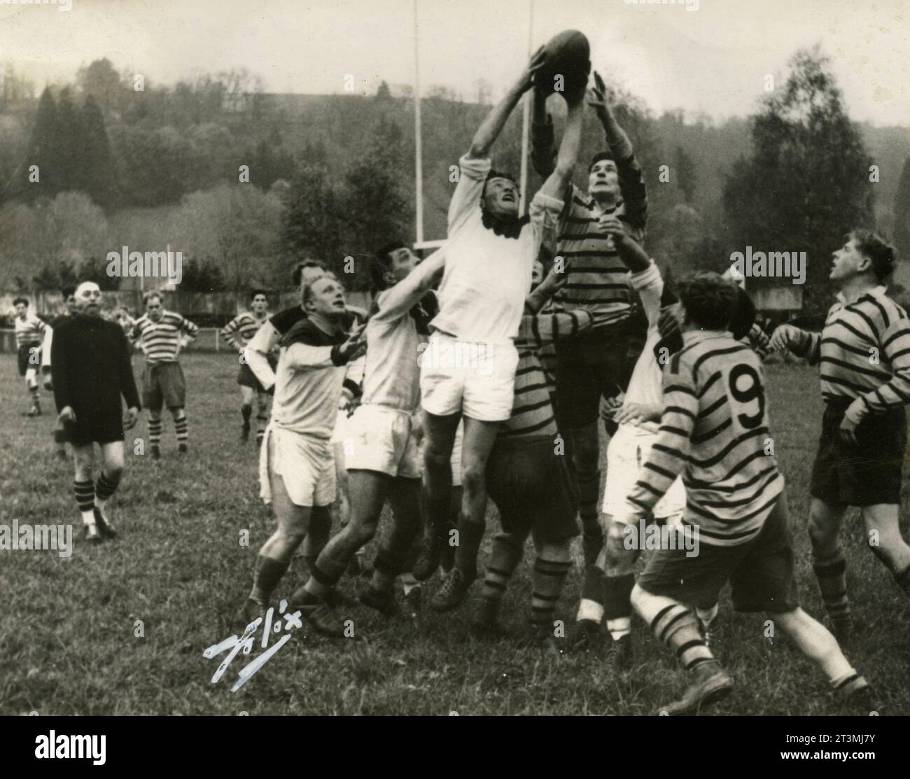 Rugby match between French team Stade Bagnerais and Welch team ...