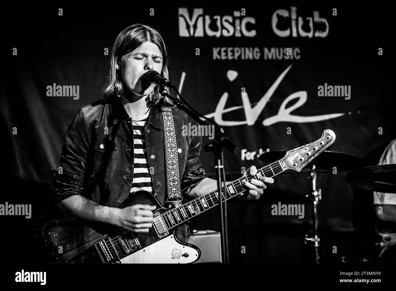 Young superstar Black and White Stock Photos & Images - Alamy