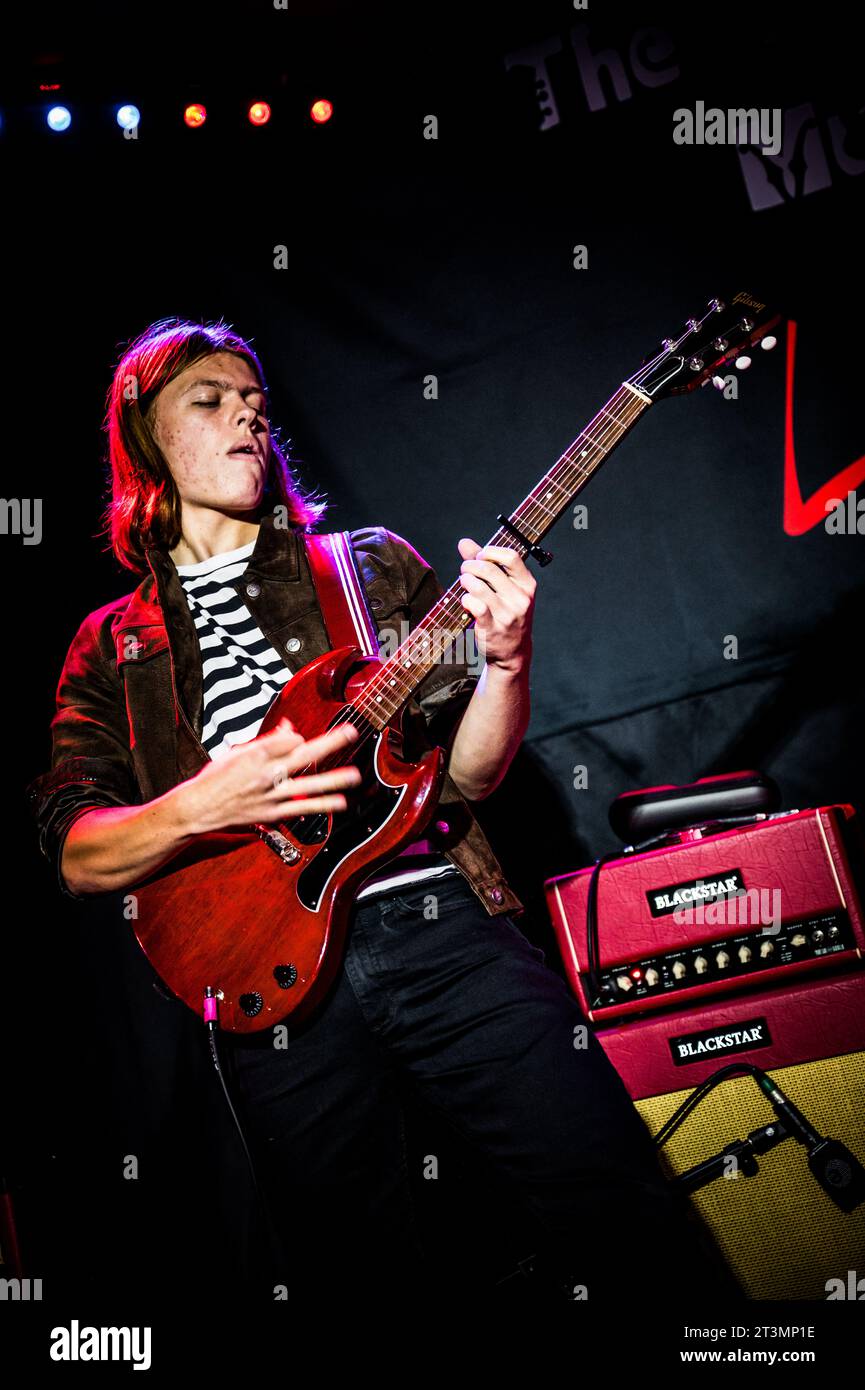 Toby lee guitarist hi-res stock photography and images - Alamy