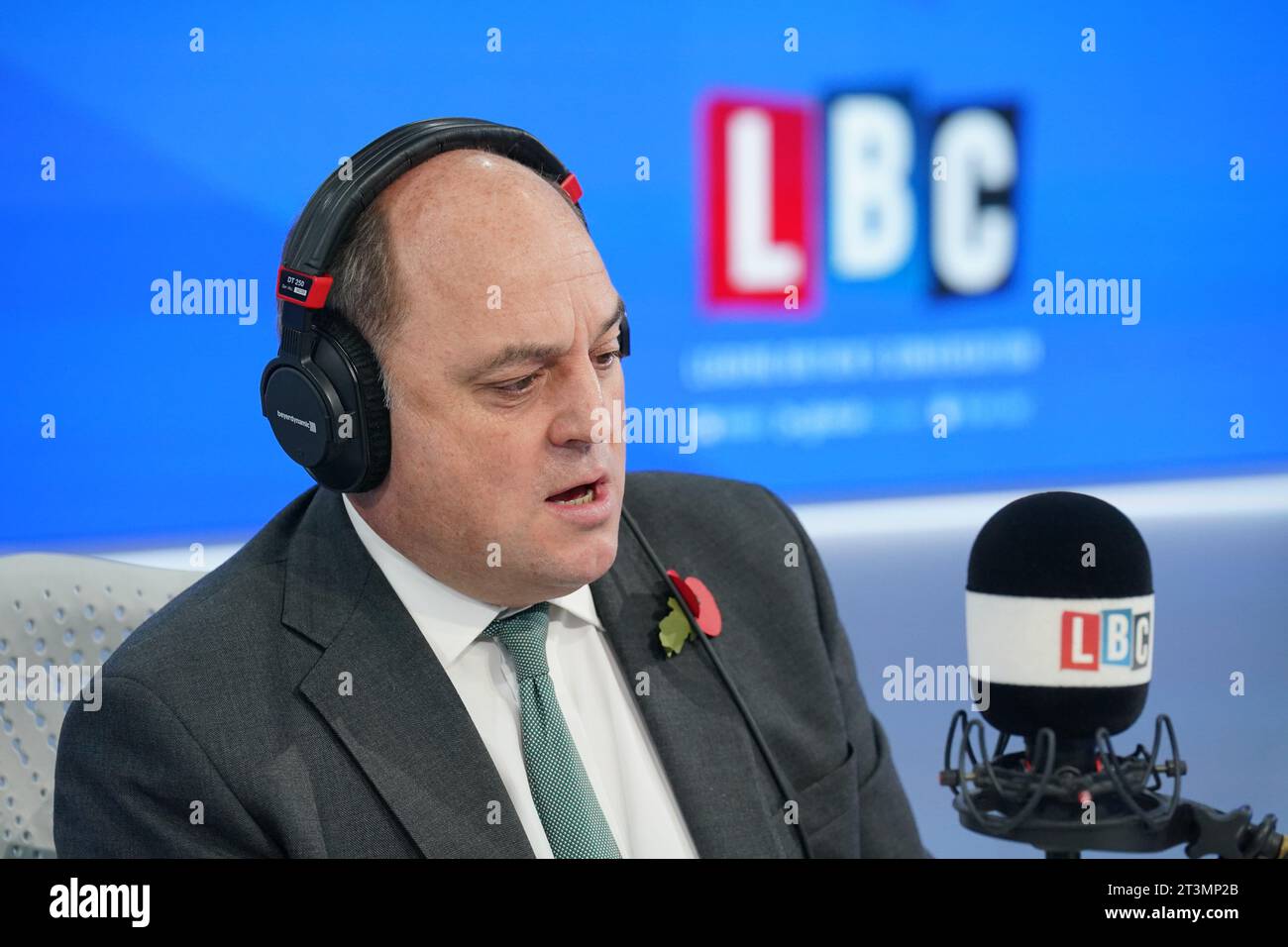 Radio globale hi-res stock photography and images - Alamy