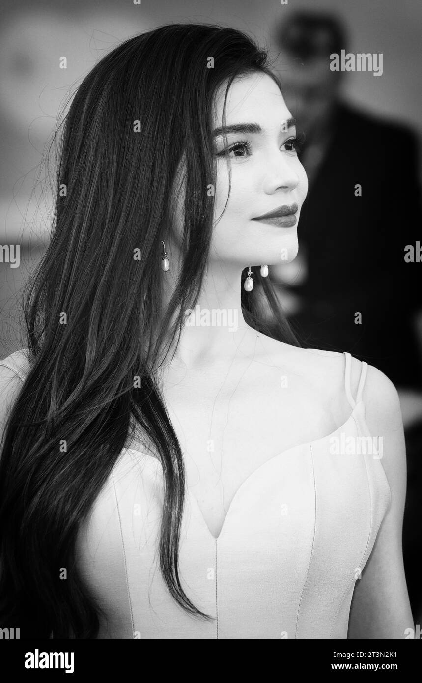 Actress Rhian Ramos Stock Photo - Alamy