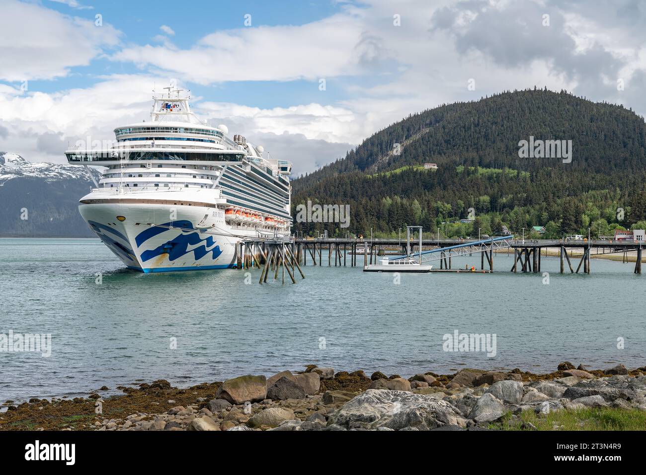 Princess Cruises ship Ruby Princess docked in the Chilkat inlet, Haines ...