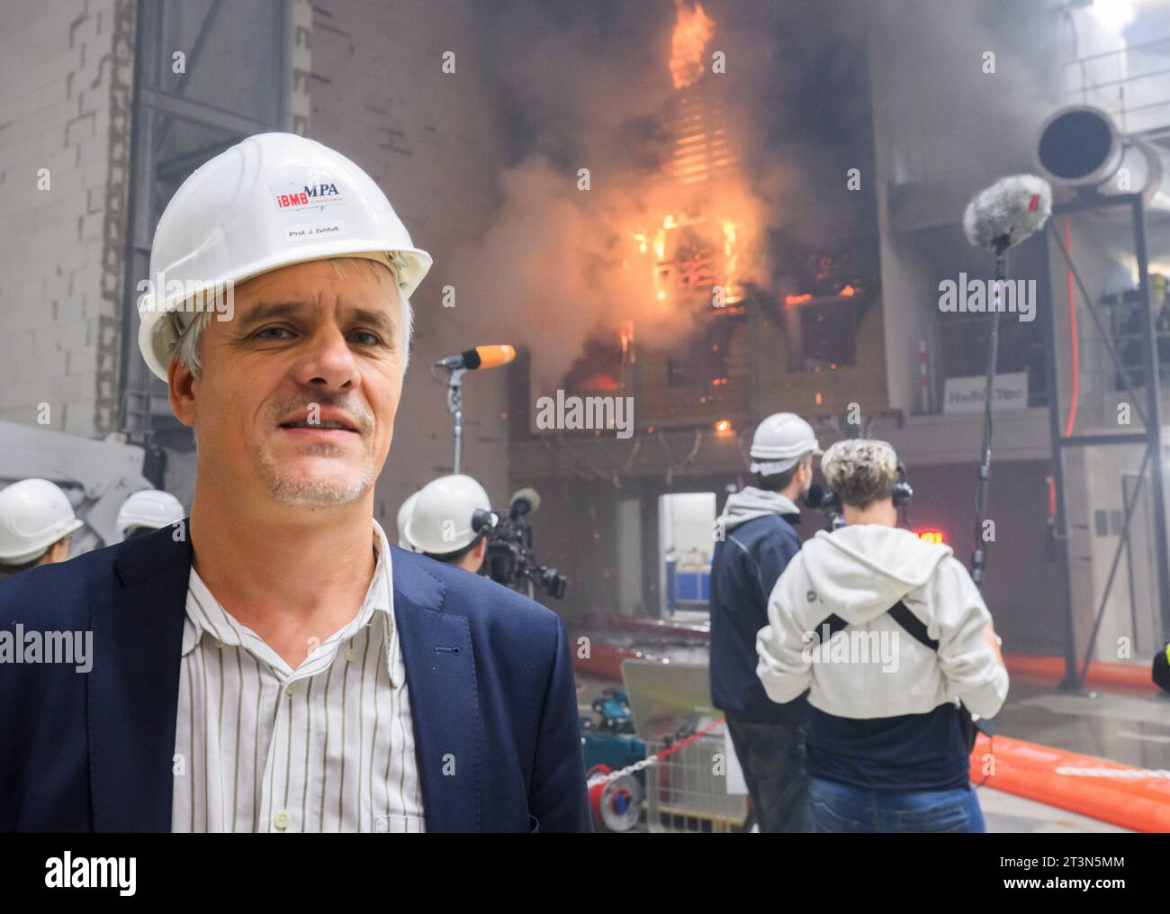 Professor of fire science hi-res stock photography and images - Alamy