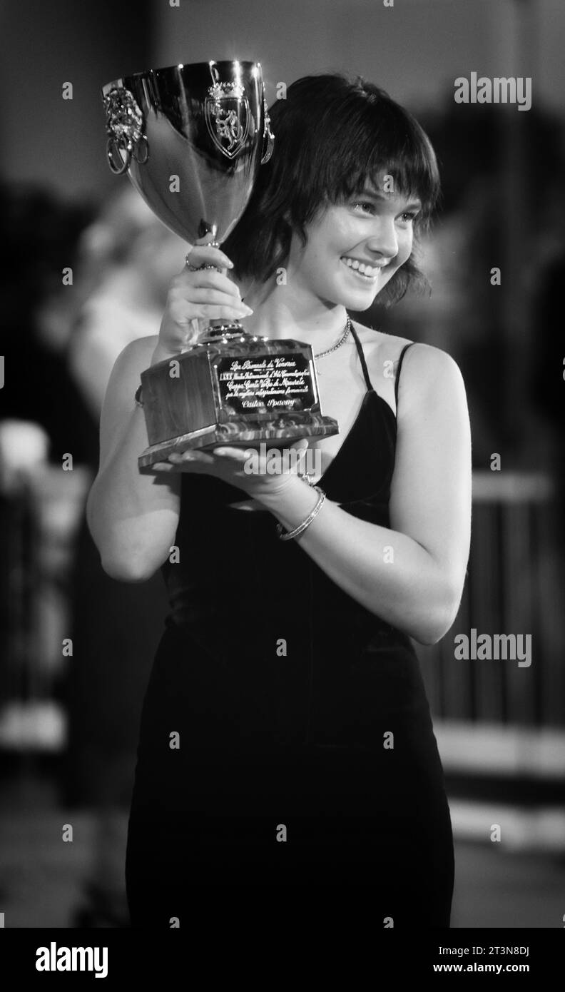 Cailee spaeny Black and White Stock Photos & Images - Alamy