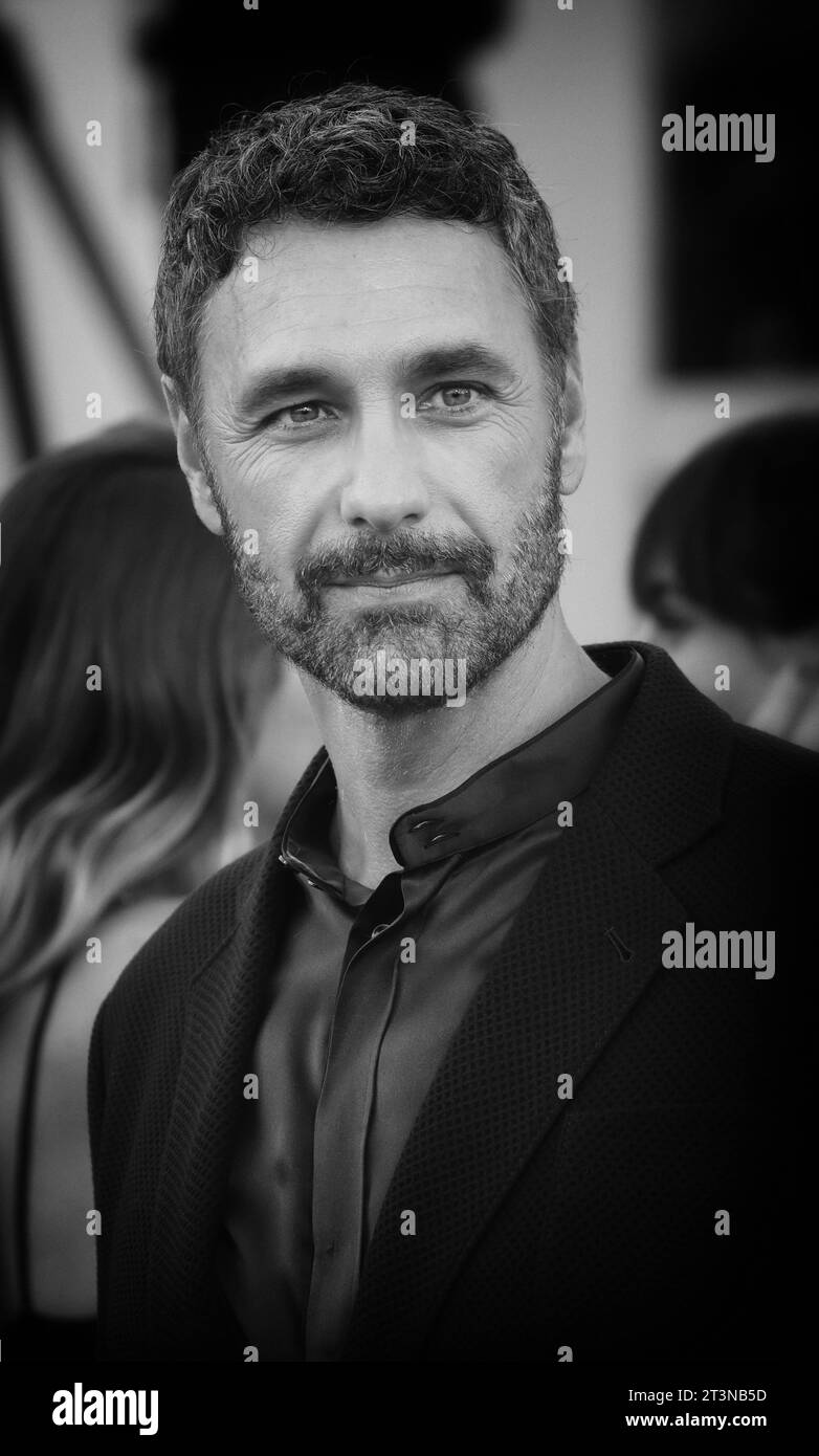 Raoul bova Black and White Stock Photos & Images - Alamy