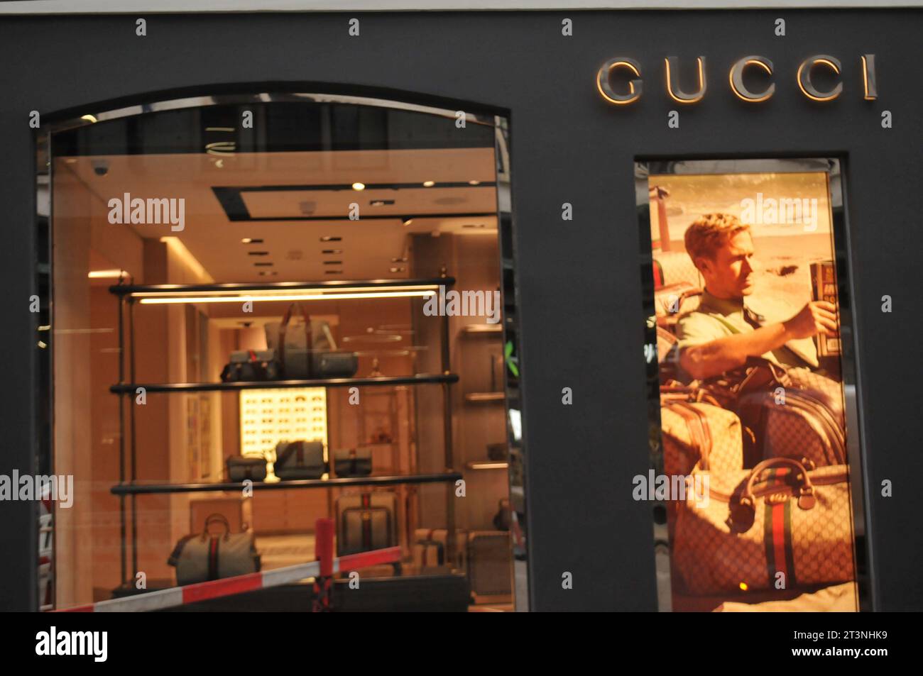 Econom y hi-res stock photography and images - Alamy