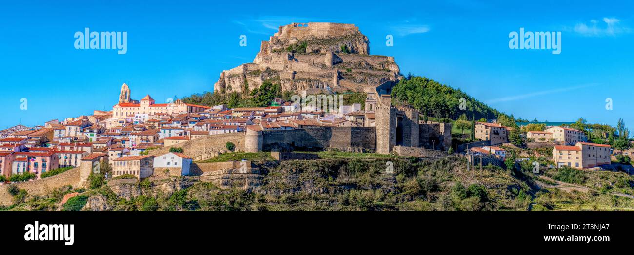 Morella Spain beautiful hilltop castle in medieval spanish town ...