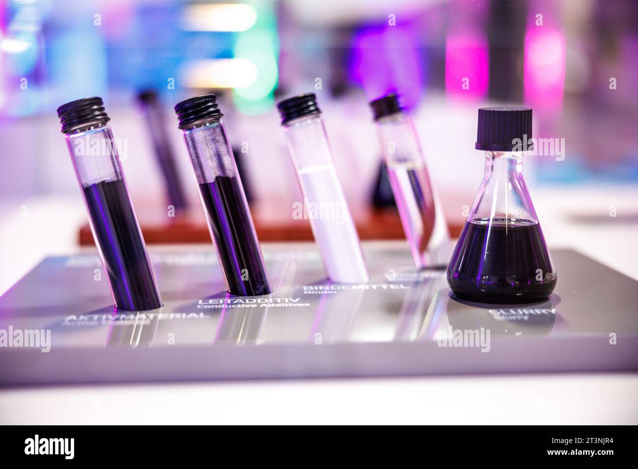 Vaterstetten, Germany. 26th Oct, 2023. The raw materials from the paste ...