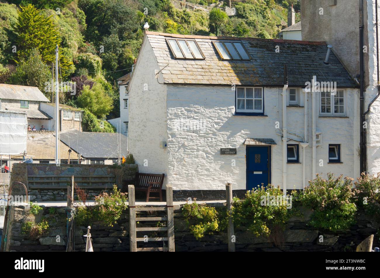 Old harbour side building, Polperro, Cornwall, UK - John Gollop Stock ...