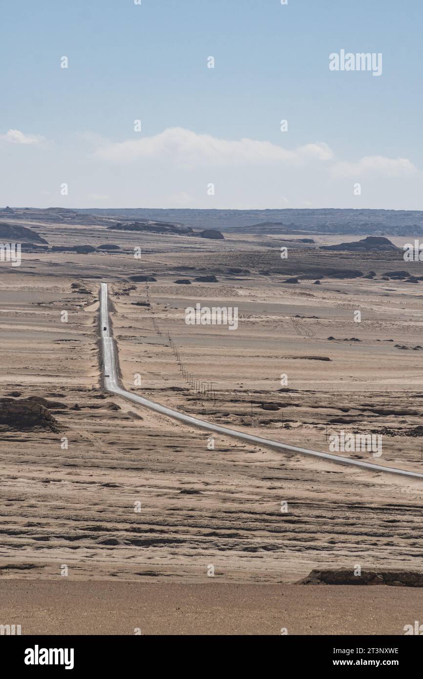 Tar Road in the Desert of Western China Stock Photo - Alamy