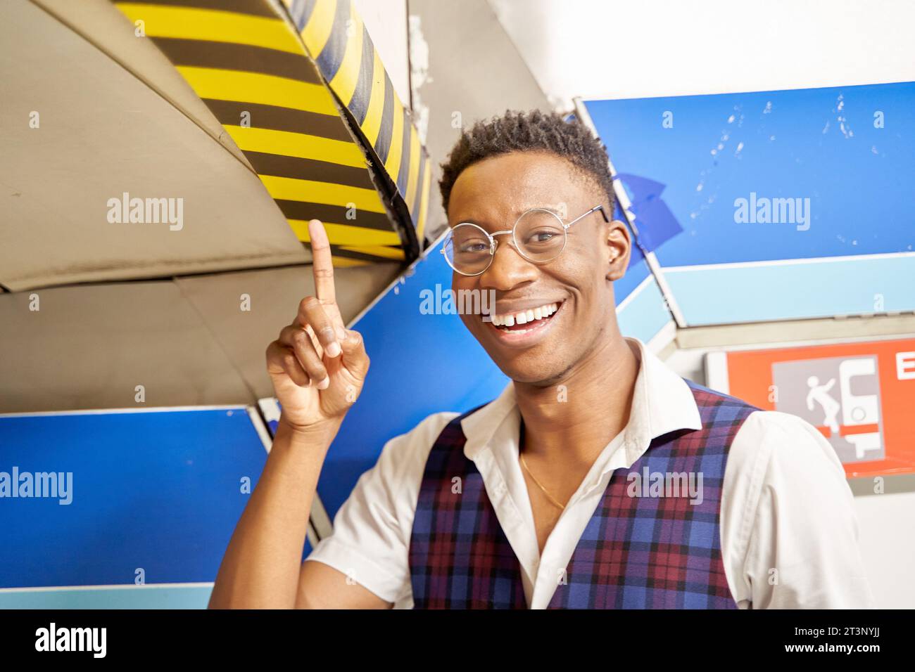Tall man low ceiling hi-res stock photography and images - Alamy