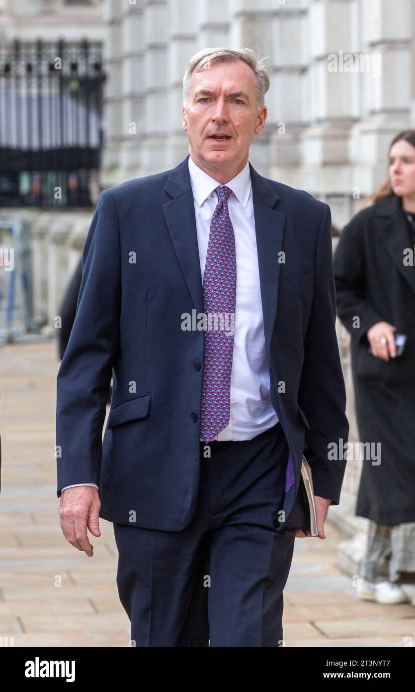 London, England, UK. 26th Oct, 2023. Chief of the Defence Staff Admiral ...