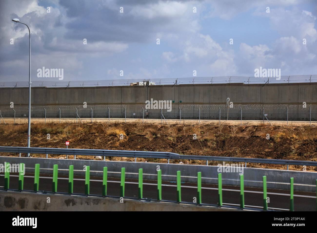 West Bank Barrier security wall separating Israel and Palestinian ...